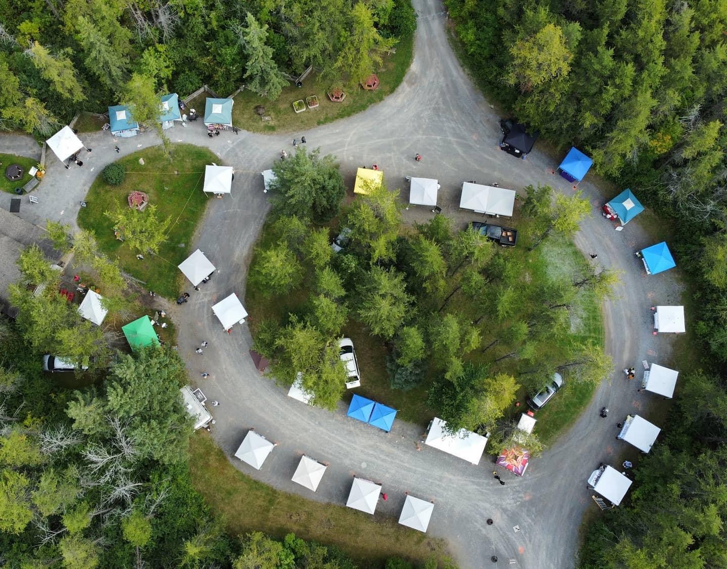 A Farmers’ Market At The Log Farm